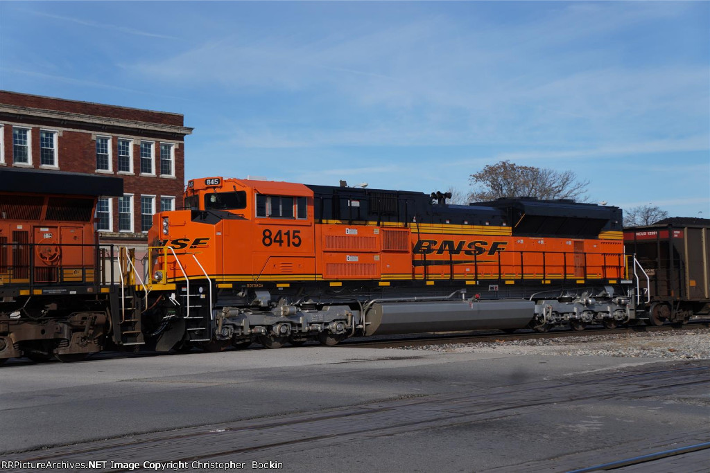 BNSF 8415